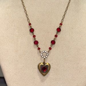 Horizon | Jewelry | Vintage Red Crystal Heart Locket Necklaceboutique ...
